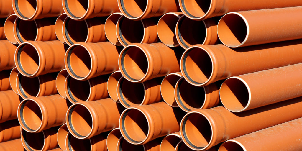 Economical coloring of PVC pipes and fittings with fine granulate ...